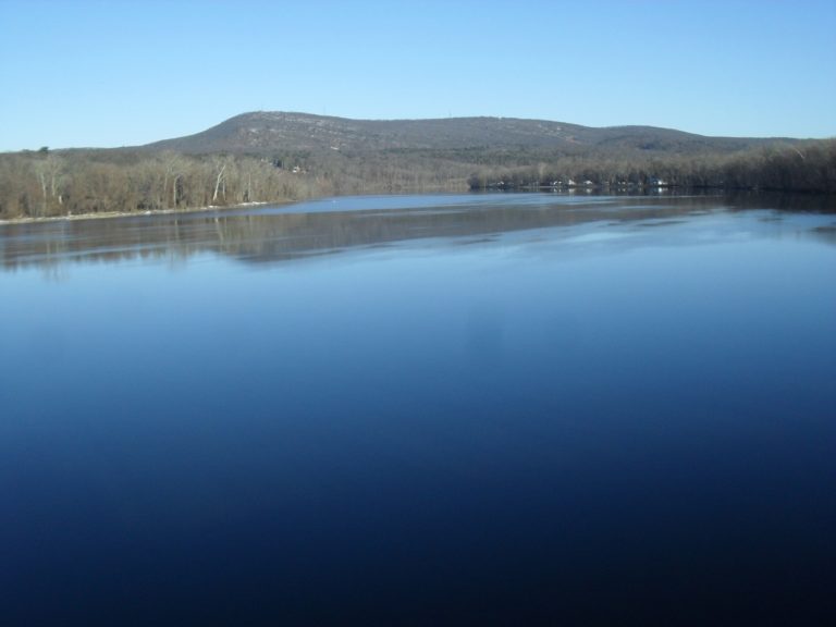 Mount Tom of the Holyoke Range – Historical Tours of Greater Holyoke
