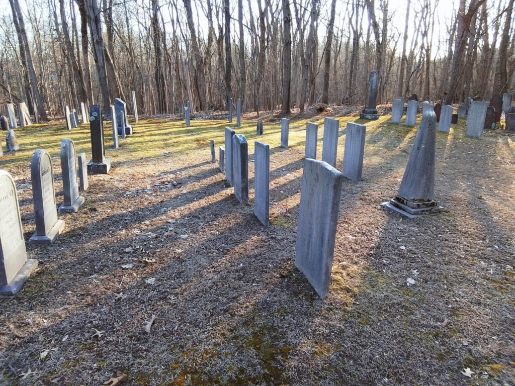 Old South Hadley Burial Grounds – Historical Tours of Greater Holyoke